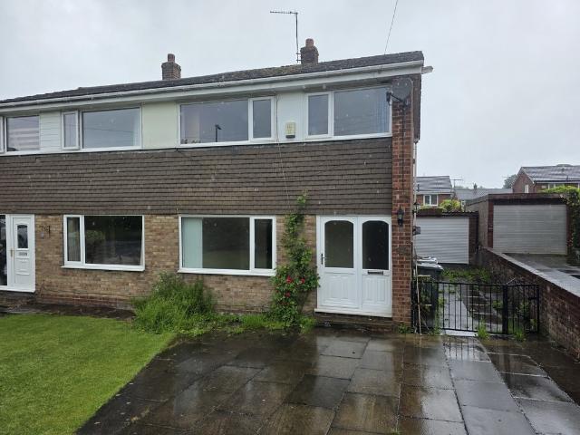 house in Southcroft Avenue, Birkenshaw, Bradford