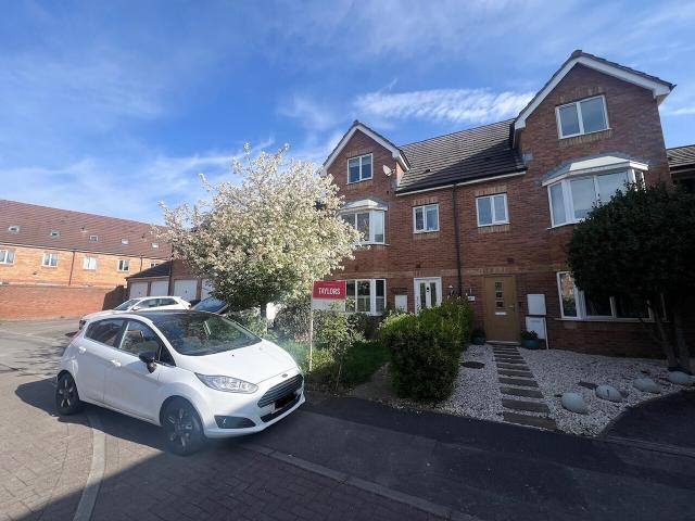 house in Snowberry Close, Bradley Stoke, Bristol