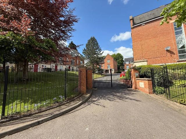 house in St Katherines Court, Derby DE22 3AY