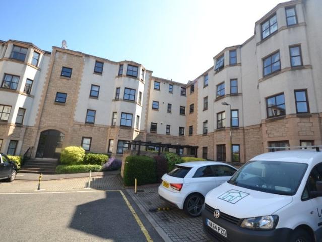 house in St Leonards Lane, Newington, Edinburgh, EH8 9SD