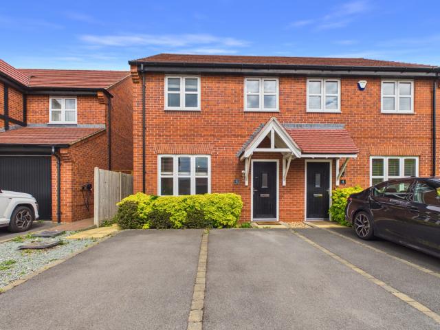 house in Statham Close, Mickleover