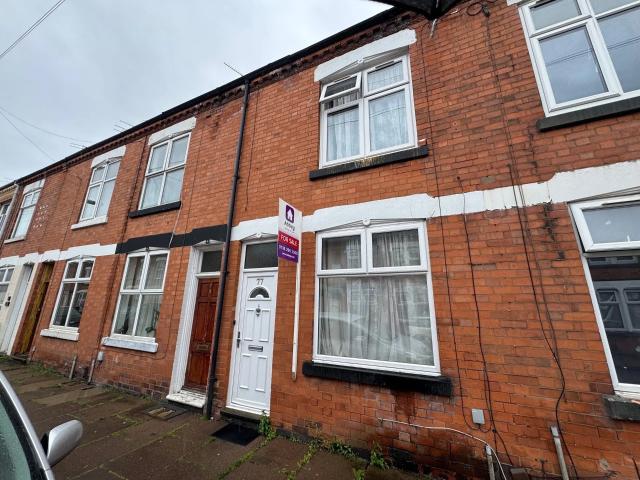 house in Stuart Street Leicester, LE3