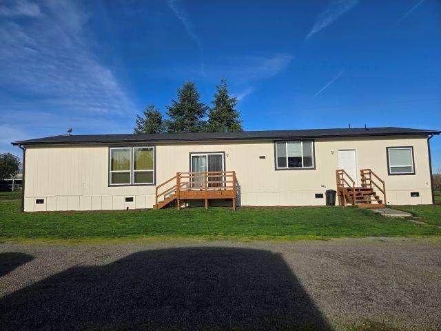 House Is, McMinnville, OR 97128