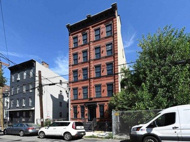 house Jersey City NJ ES103158713
