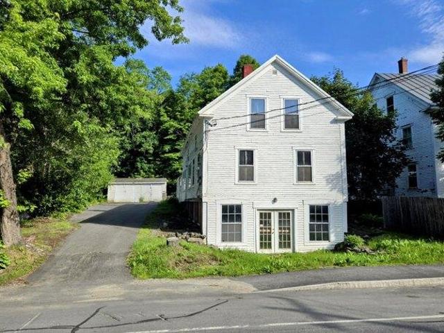 house Kingfield ME ES103073818