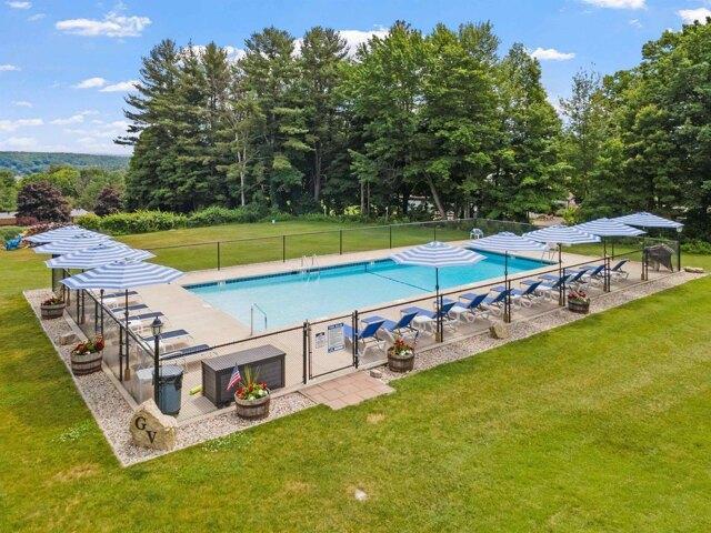 house Laconia NH ES104481664