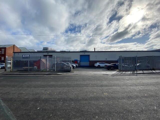 House Leeds West Yorkshire 103485818