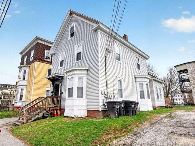 house Lewiston ME DLS102443067