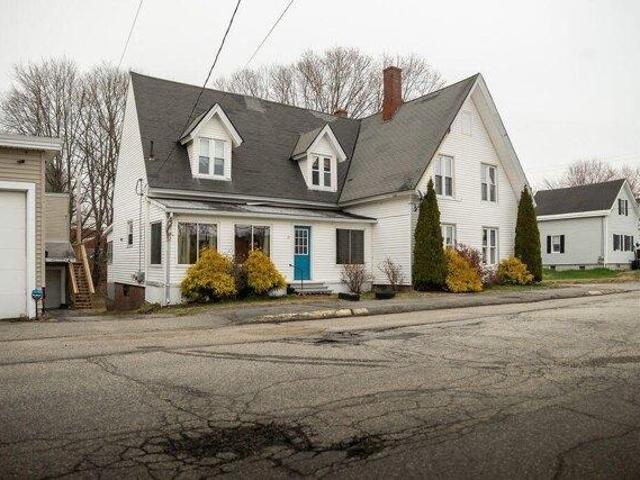 house Lewiston ME DLS102156730