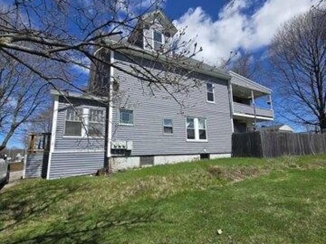 house Lewiston ME DLS102255647