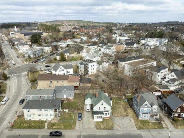 house Lewiston ME DS102317817