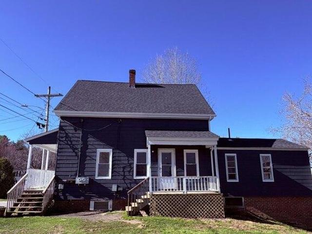 house Lewiston ME DS102586842
