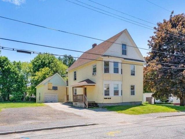 house Lewiston ME DS103931046