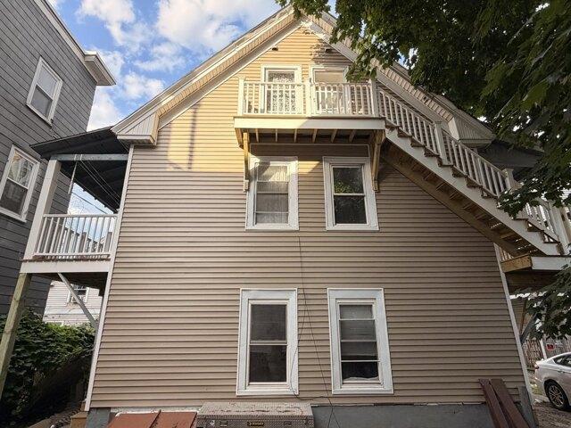 house Lewiston ME ES104512522
