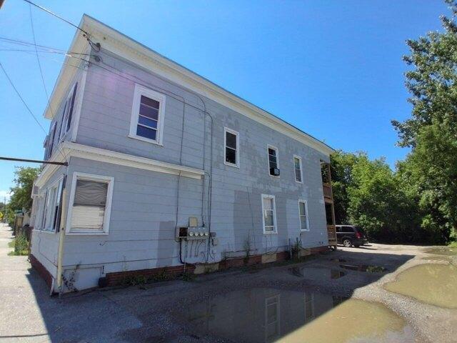 house Lewiston ME ES105231681
