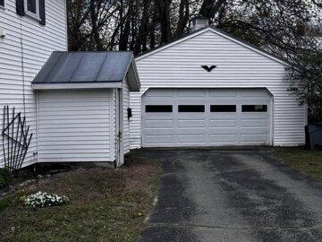 house Madison ME ES103498407