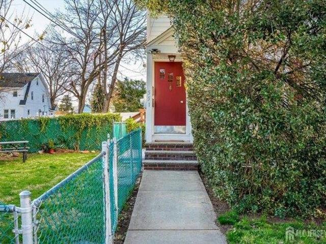 house Metuchen NJ DLS101659929