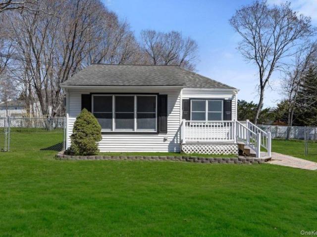 house Mount Sinai NY DLS101253726