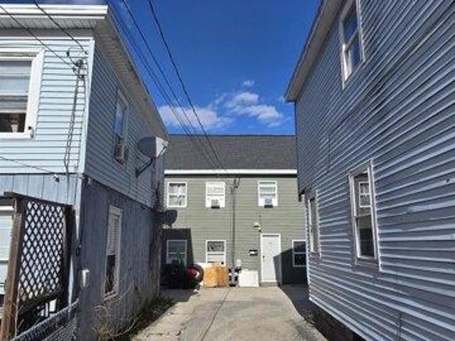 house Nashua NH DS104149984