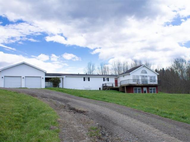 house New Berlin NY DLS101986472