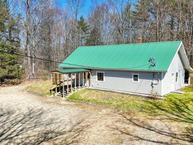 house Norridgewock ME ES104149930