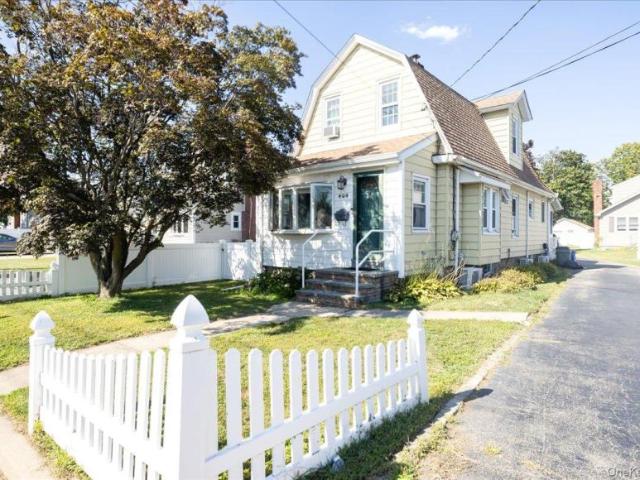 house Oceanside NY DS101253768