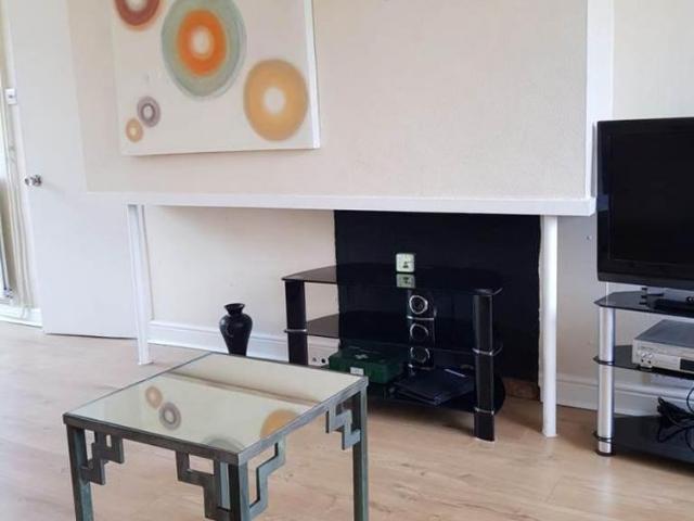 House of multiple occupation to rent