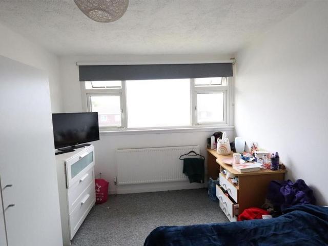 House of multiple occupation to rent