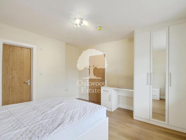 House of multiple occupation to rent