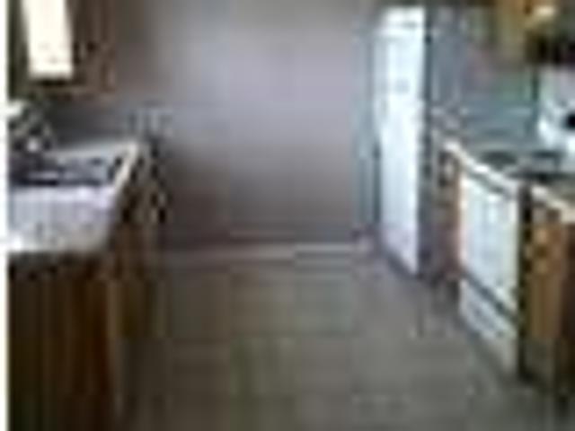 House only for $665/mo. You Can Stop Looking Now. Washer/Dryer Hookups!