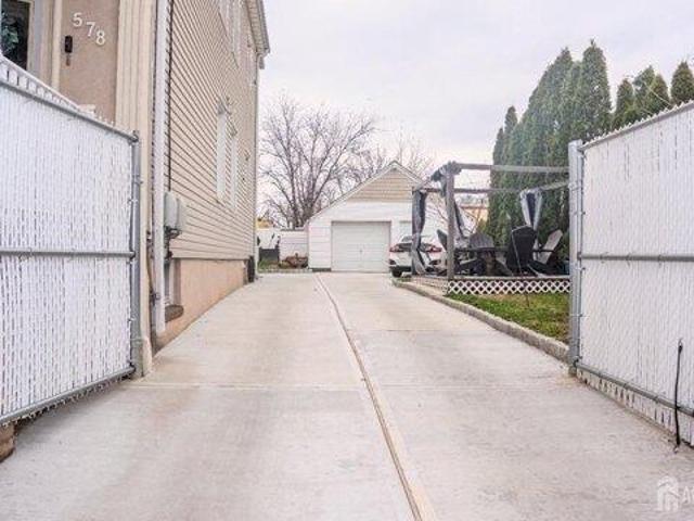 house Perth Amboy NJ DLS102317341
