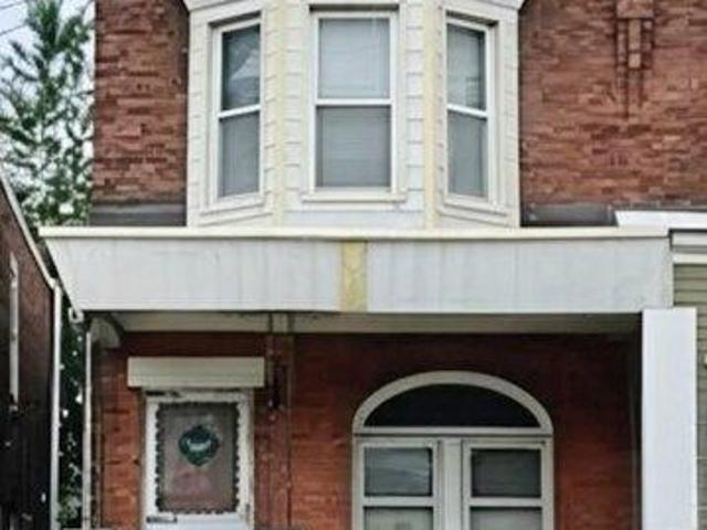 house Philadelphia PA ES103627530