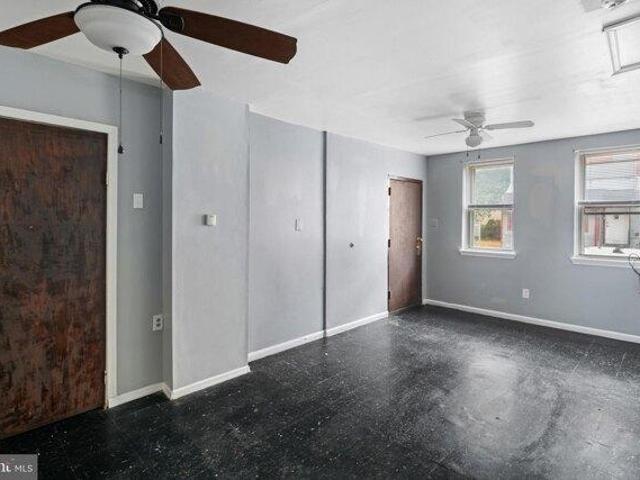 house Philadelphia PA ES104900551