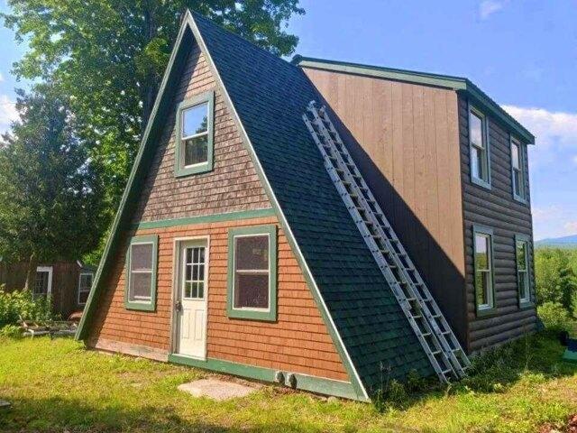 house Phillips ME ES105125759