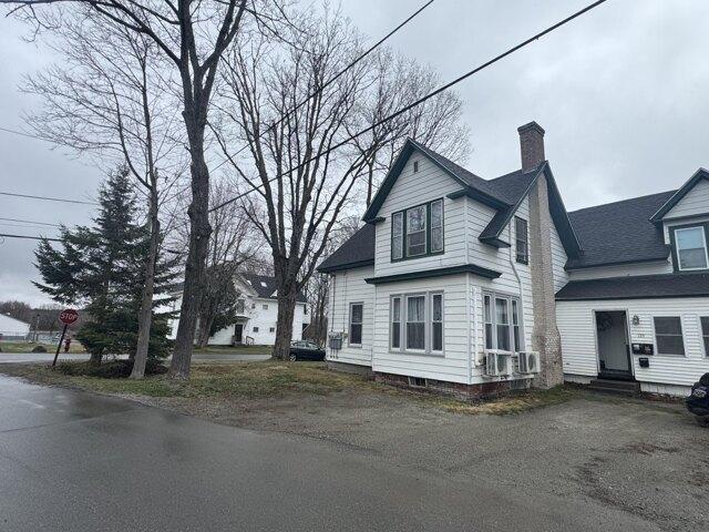 house Pittsfield ME DLS102560745