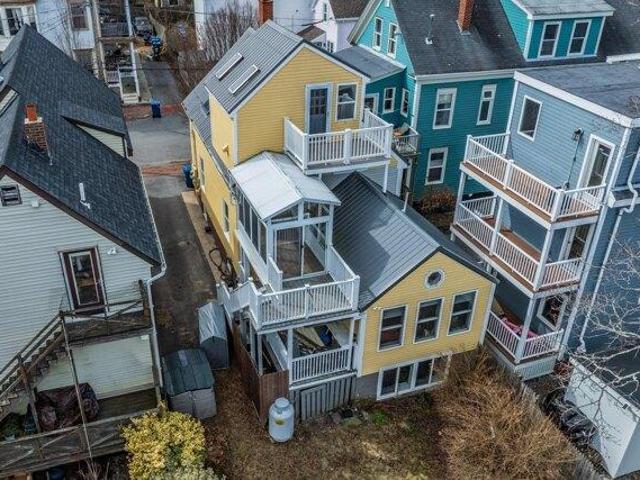 house Portland ME DS101750210