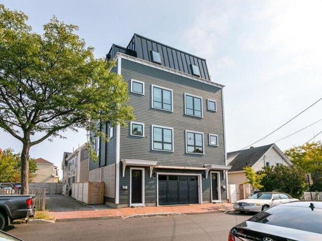 house Portland ME ES103848443