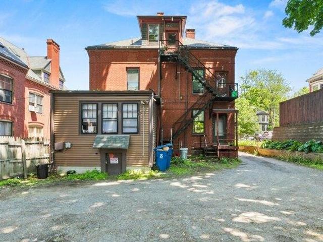 house Portland ME ES104605616