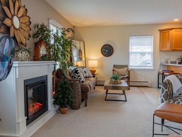 house Portland ME ES104808524
