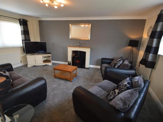 house Property in Drayton Street, Hulme, Manchester, M15 5LL