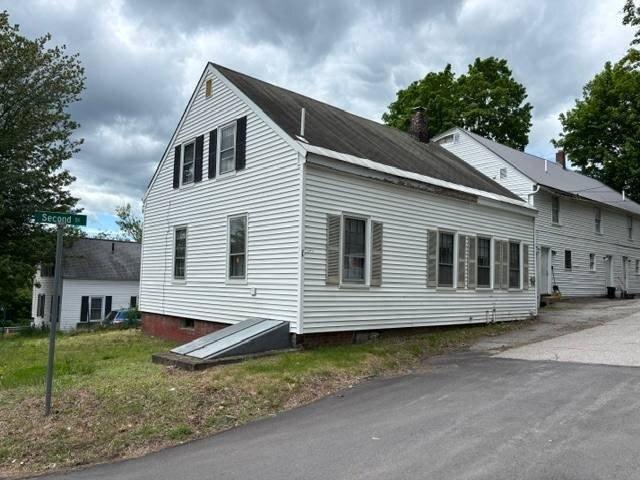 house Randolph ME DS103187688