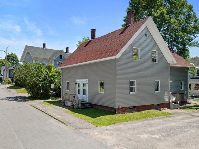 house Rockland ME DLS102157850