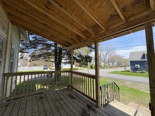 house Rockland ME DLS103073294