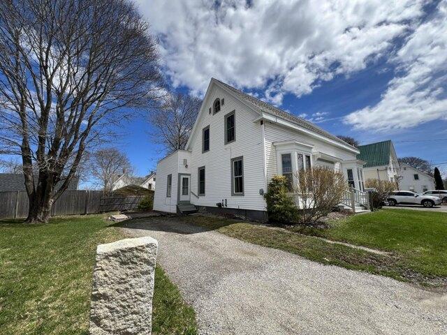 house Rockland ME ES102825395