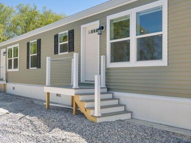 house Rockland ME ES104375338
