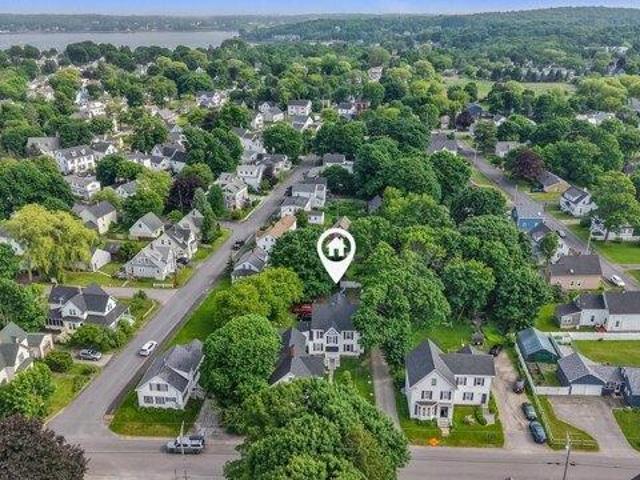 house Rockland ME ES105116653