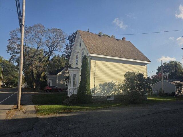 house Rockland ME ES105117071