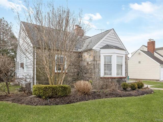 house Rockville Centre NY DLS101253732