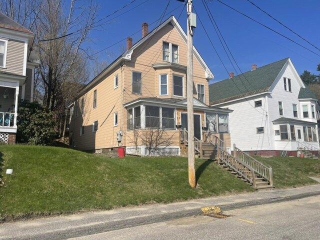 house Rumford ME DS103034451