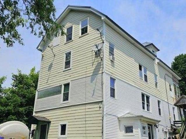 house Rumford ME DS103968016